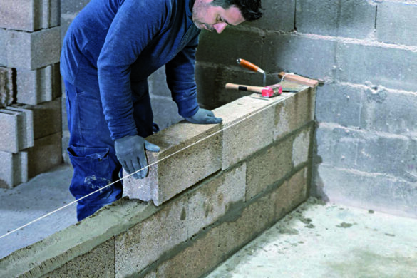 Comment construire un mur de séparation ? - Housekeeping Magazine ...