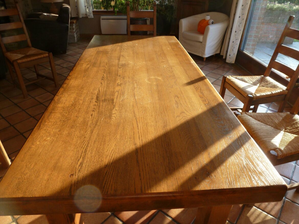 Comment faire une table de salle à manger Soi-même ? - Housekeeping Magazine : Idées Décoration ...